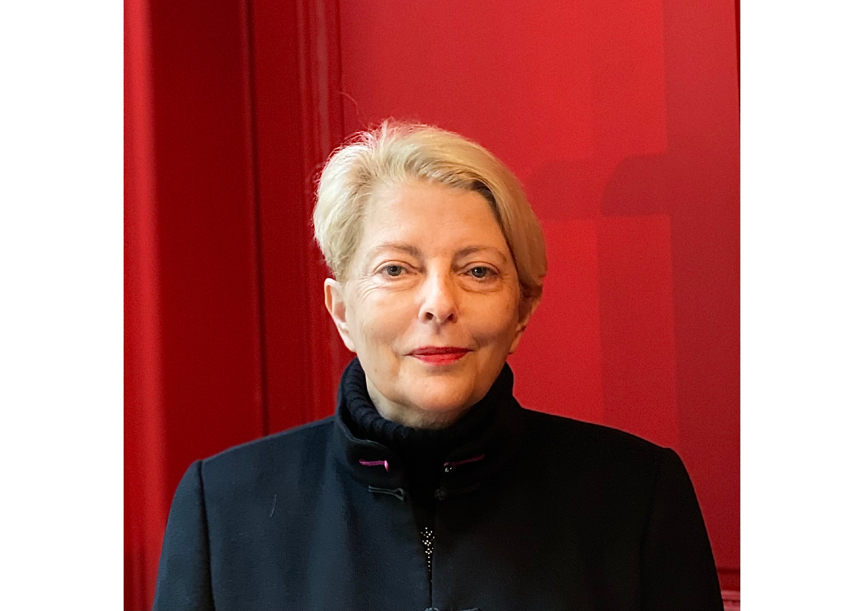 Madame La Professeure Marie-Anne Frison-Roche : "Entrez dans ce monde ...